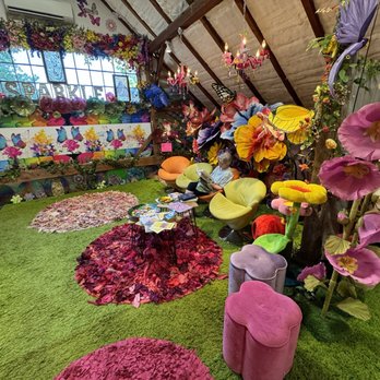 THE SPARKLE BARN SHOP - Updated January 2026 - 28 Photos & 16 Reviews ...