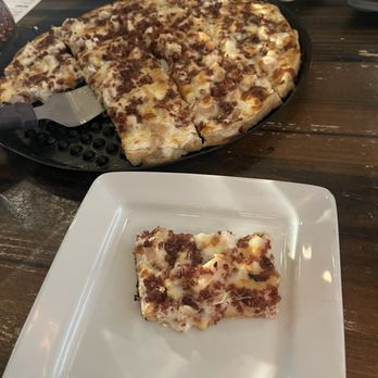 HOME RUN INN PIZZA - Updated July 2025 - 94 Photos & 317 Reviews - 1280 ...