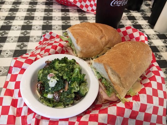 CREEKSIDE DELI - 47 Photos & 96 Reviews - Delis - 16 Old Nacoochee Rd ...