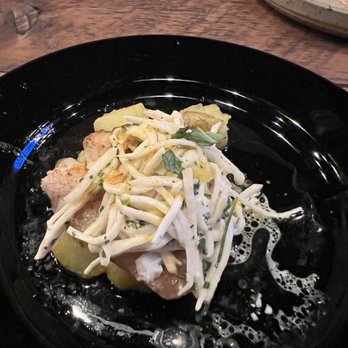 HUNT - Updated October 2025 - 55 Photos & 41 Reviews - 225 W Riverside ...