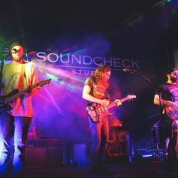 SOUNDCHECK STUDIOS - 10 Photos - 150 Corporate Park Dr, Pembroke ...