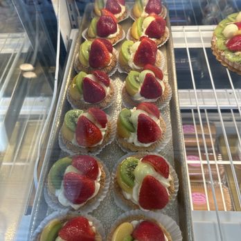 MEY FUNG BAKERY - Updated September 2024 - 509 Photos & 324 Reviews ...