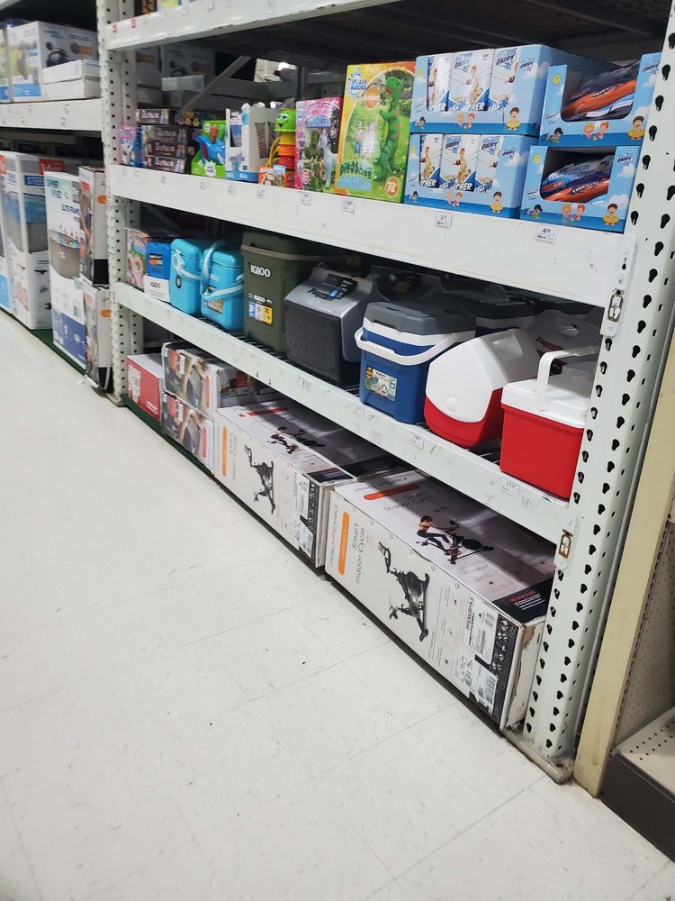 MENARD’S - 42 Photos & 62 Reviews - 6100 E Ave, Hodgkins, IL - Yelp