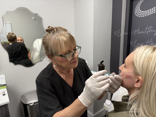 4EVER YOUNG ANTI AGING SOLUTIONS - Updated January 2026 - 208 Photos ...