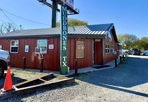 MUDDBONES - Updated January 2026 - 174 Photos & 268 Reviews - 1701 N ...
