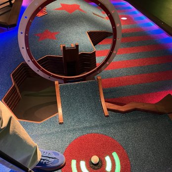 PUTTSHACK - EDINA - Updated December 2025 - 237 Photos & 69 Reviews ...