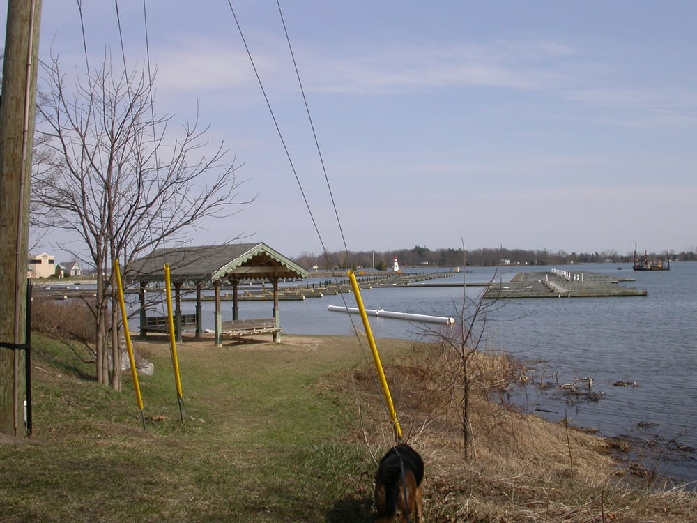 ROTARY BEACH - Updated October 2024 - Bay Road, Gananoque, Ontario ...