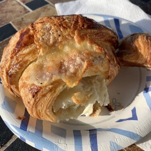 LA LUCE PASTRY SHOP - 54 Photos & 101 Reviews - 591 High St, Dedham ...