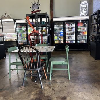 SOCE MARKET - Updated December 2025 - 39 Photos & 19 Reviews - 380 Ave ...