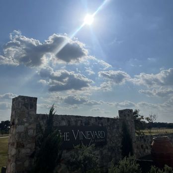 THE VINEYARD AT FLORENCE - Updated January 2026 - 444 Photos & 227 ...