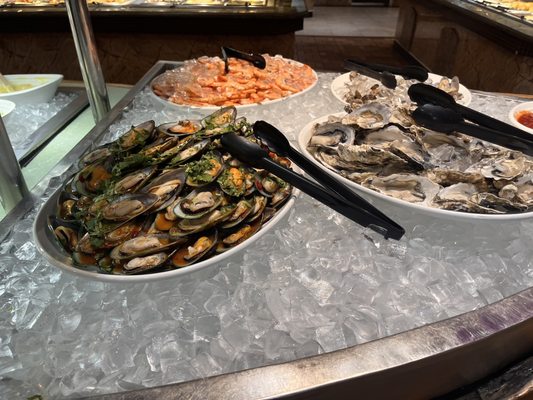 NEW MING GARDEN BUFFET AND GRILL - Updated December 2025 - 37 Photos ...