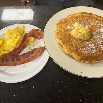 BROS BREAKFAST & LUNCH - Updated November 2024 - 821 Photos & 786 ...