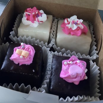 HERMITAGE BAKERY - Updated December 2025 - 31 Photos & 70 Reviews ...