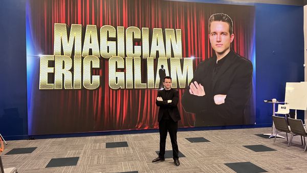 MAGICIAN ERIC GILIAM - Updated May 2026 - 45 Photos & 13 Reviews ...