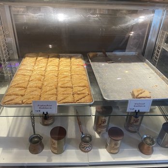 TURKISH DELIGHT - Updated June 2024 - 299 Photos & 383 Reviews - 1930 ...