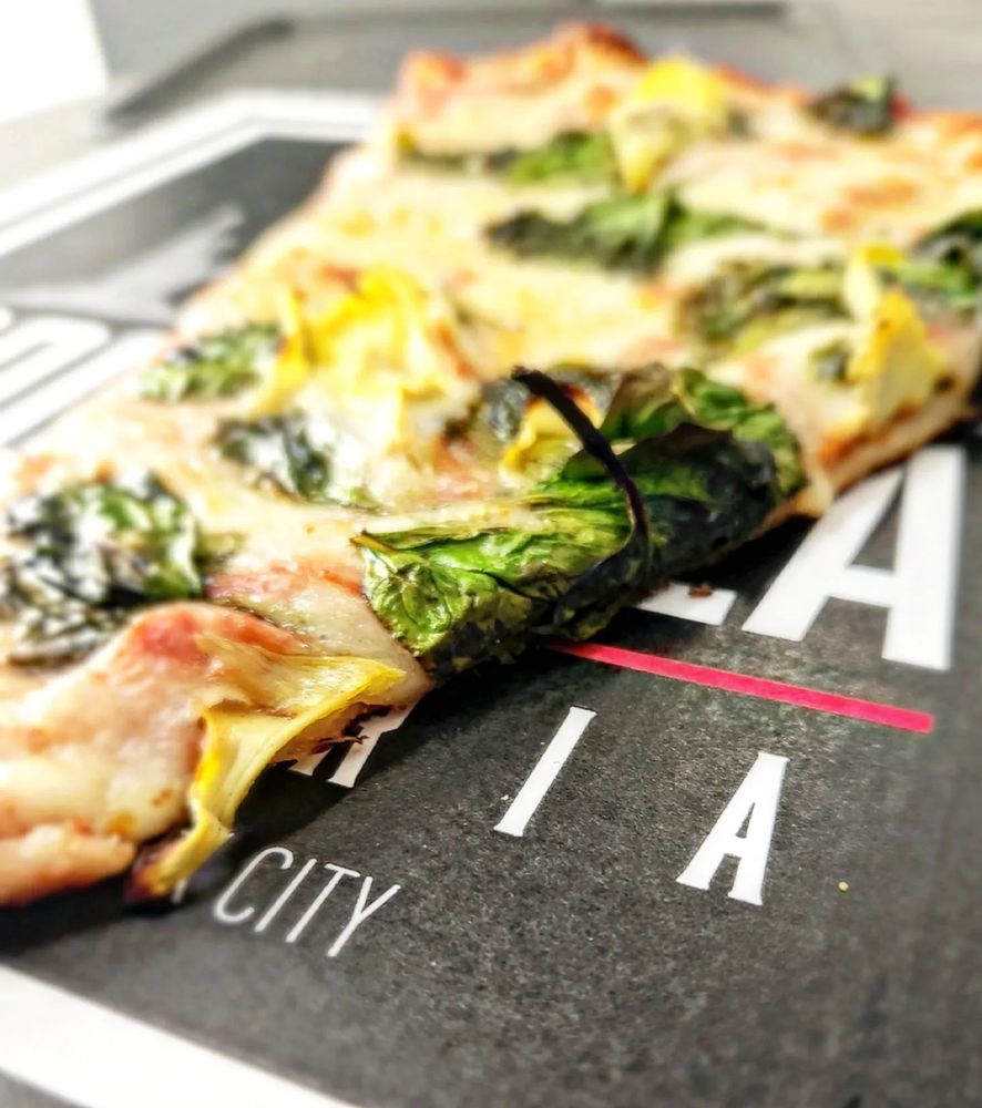 GOODFELLAS PIZZERIA - PLEASANT RIDGE - Updated October 2025 - 101 ...