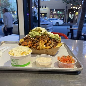 NACHO BIZNESS - Updated February 2025 - 486 Photos & 535 Reviews - 470 ...