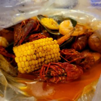 REDHOOK CAJUN SEAFOOD & BAR - Updated July 2025 - 53 Photos & 48 ...