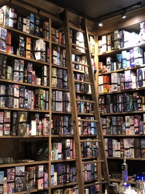 THE GREEN DRAGON INN - Updated December 2024 - 20 Photos - 115 E Market ...