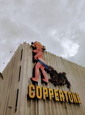 THE COPPERTONE GIRL SIGN - Updated October 2025 - 10 Photos - 7300 ...