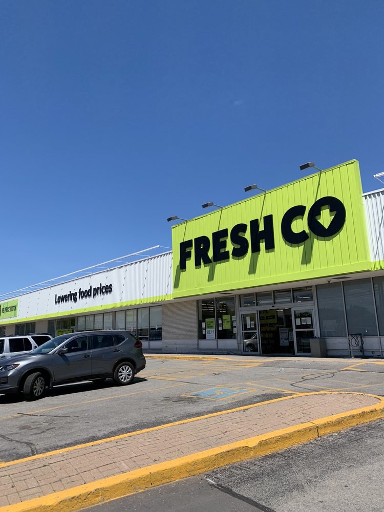 FRESHCO - Updated June 2024 - 16 Photos - 3400 Dundas Street W, York ...