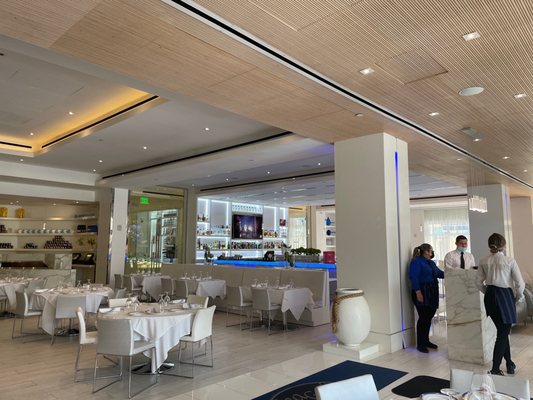 SEA GRILL - Updated July 2025 - 352 Photos & 160 Reviews - 4250 Salzedo ...