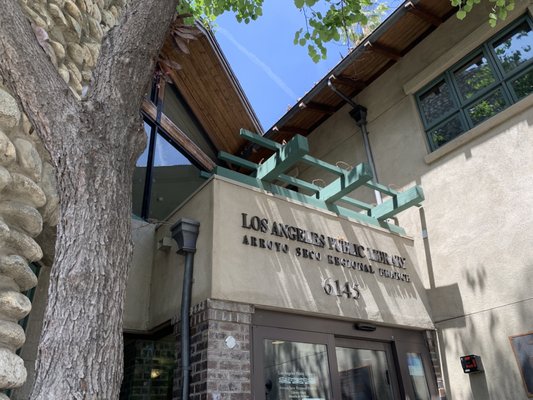 ARROYO SECO REGIONAL LIBRARY - Updated April 2025 - 29 Photos & 45 ...