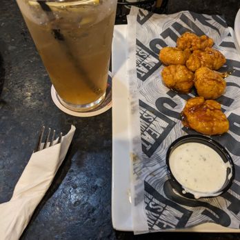 SMOKEY BONES LITHONIA - Updated January 2025 - 260 Photos & 410 Reviews ...