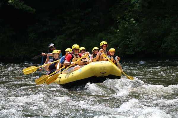 RAFTING IN THE SMOKIES - Updated June 2024 - 87 Photos & 121 Reviews ...