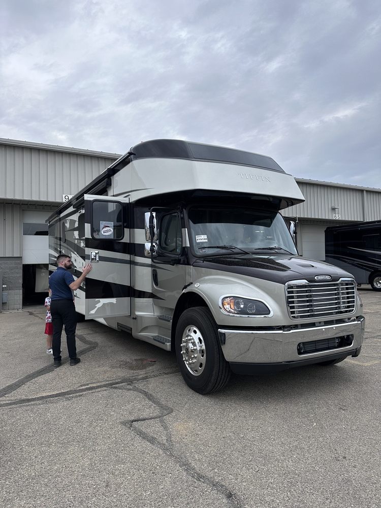 GENERAL RV CENTER - Updated October 2025 - 20 Photos & 51 Reviews - 476 ...