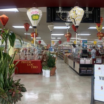 PHUOC LOC THO SUPER ORIENTAL MARKET - Updated June 2024 - 200 Photos ...