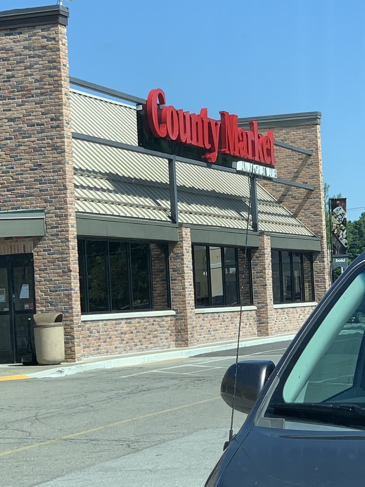 GROVE CITY COUNTY MARKET - 49 Pine Grove Sq, Grove City, Pennsylvania ...