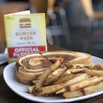 LADDER 19 - Updated December 2025 - 134 Photos & 181 Reviews - 2701 ...