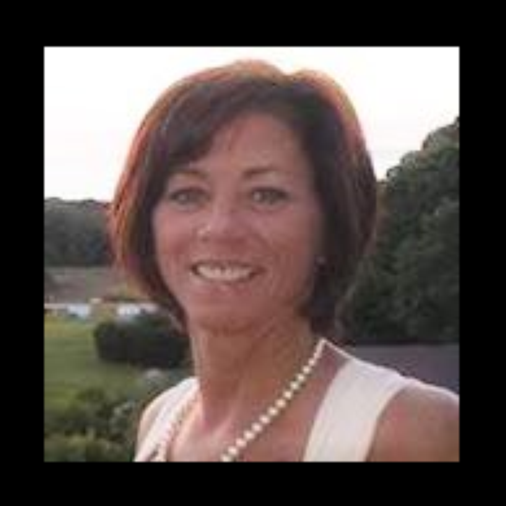 Jennifer Simoneau's Instagram, Twitter & Facebook on IDCrawl