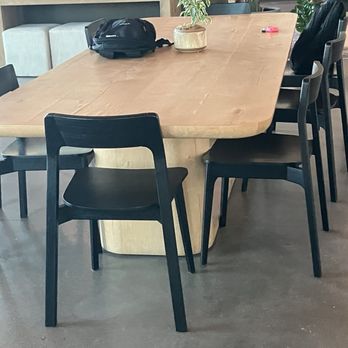 HAPPY MONDAY - Updated May 2025 - 56 Photos & 18 Reviews - 2420 ...