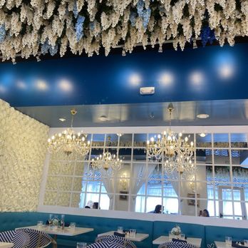 THE BLOOM LOUNGE - Updated November 2024 - 394 Photos & 186 Reviews ...