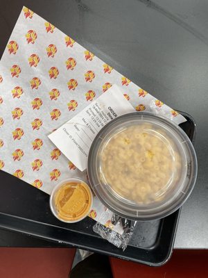 FLUFFIES HOT CHICKEN - BAYONNE - Updated December 2025 - 53 Photos & 56 ...