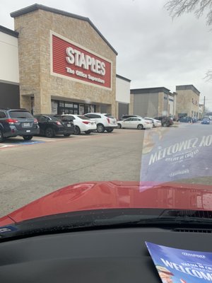 STAPLES - Updated October 2025 - 30 Photos & 37 Reviews - 812 West ...