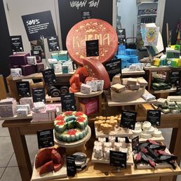 Lush Reviews | Read Customer Service Reviews of lushusa.com