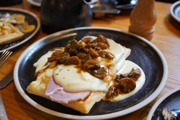 WAFFLE HOUSE - Updated October 2025 - 24 Photos & 34 Reviews - 39 St ...