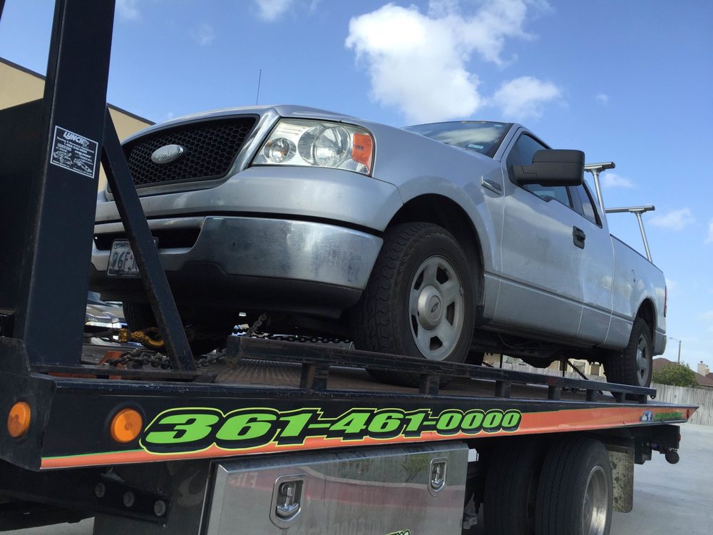 1ST CLASS TOWING SERVICE - Updated December 2025 - 12 Photos - 3054 Cr ...