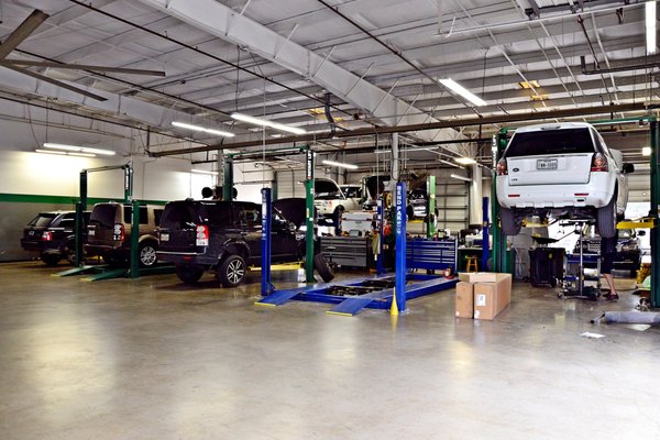 LAND ROVER SAN ANTONIO - Updated July 2025 - 71 Photos & 74 Reviews ...