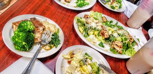 HAPPY DINER - Updated July 2025 - 656 Photos & 567 Reviews - 617 S ...