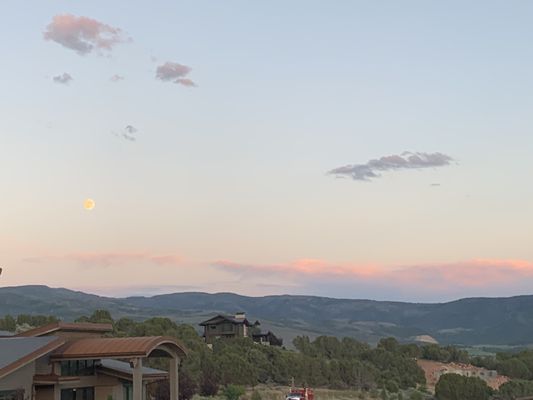 RED LEDGES - Updated July 2024 - 15 Photos & 10 Reviews - 1851 E Center ...