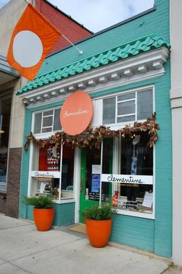 CLEMENTINE - Updated April 2025 - 29 Photos & 62 Reviews - 3118 W Cary ...