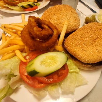 GOLDEN REEF DINER - Updated April 2025 - 277 Photos & 375 Reviews - 329 ...