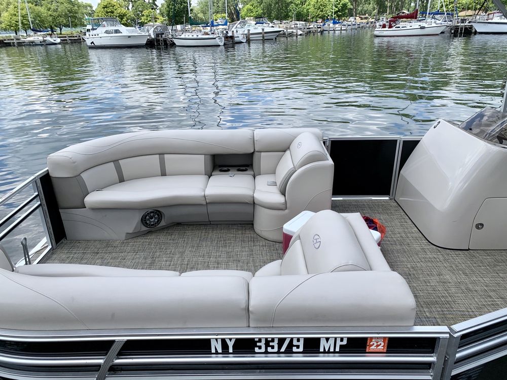 STIVERS SENECA MARINE - Updated November 2025 - 15 Photos - 401 Boodys ...