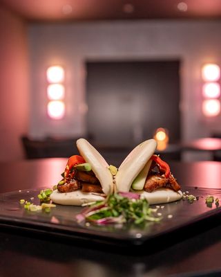 THE FORUM LOUNGE - Updated October 2025 - 113 Photos & 93 Reviews ...