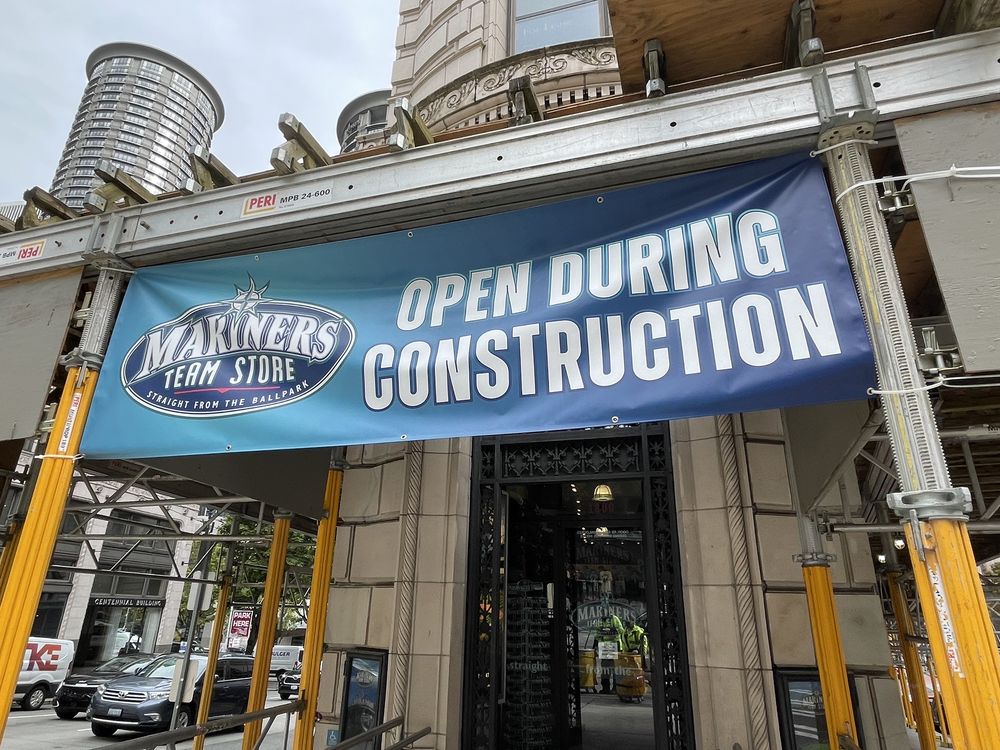 MARINERS TEAM STORE - Updated December 2024 - 27 Photos & 15 Reviews ...