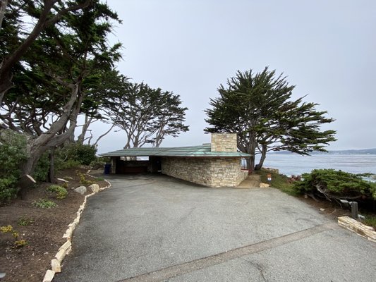 CLINTON WALKER HOUSE - FRANK LLOYD WRIGHT - Updated September 2025 - 31 ...